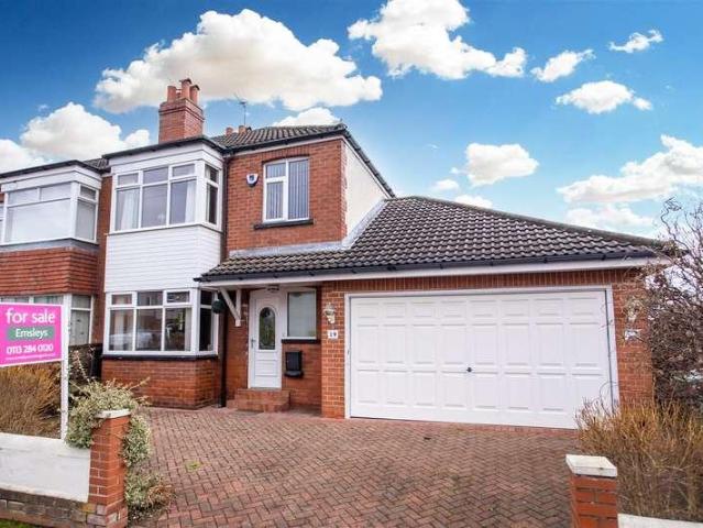 3 bed house for sale