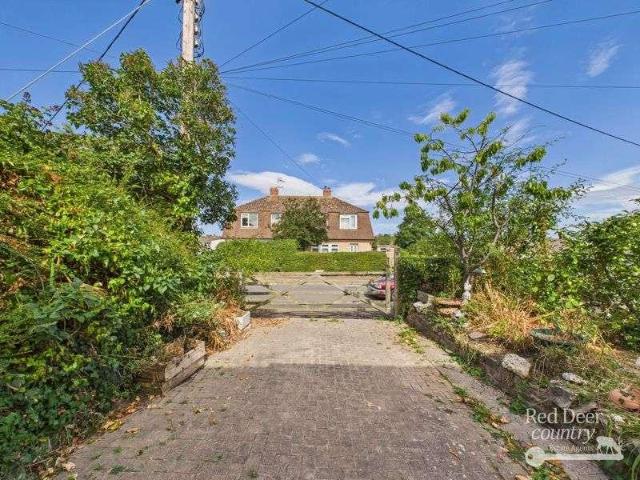 3 bed house for sale