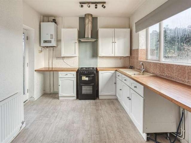 3 bed house for sale