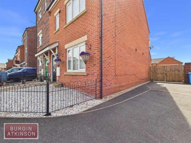 3 bed house for sale