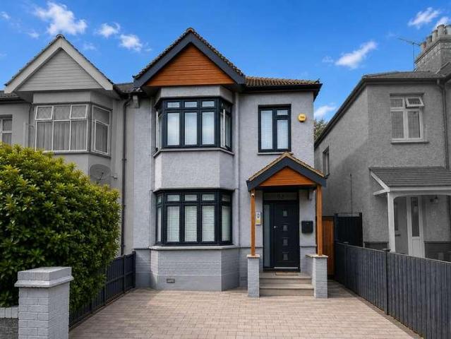 3 bed house for sale