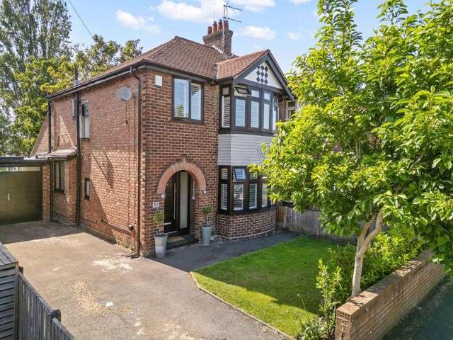 3 bed house for sale