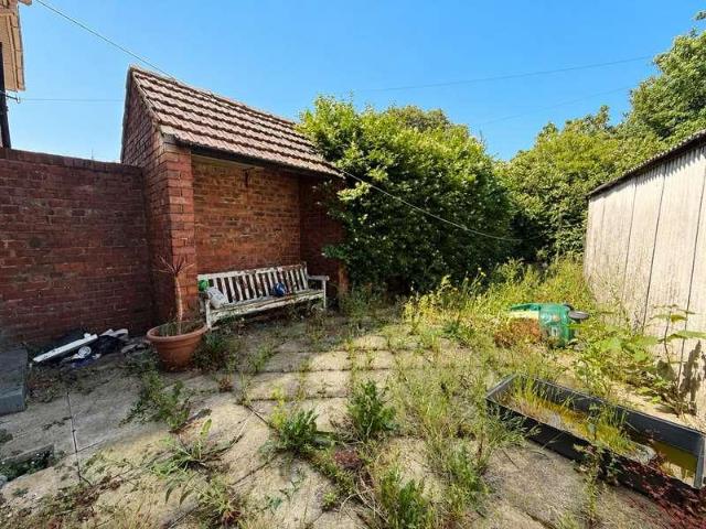 3 bed house for sale