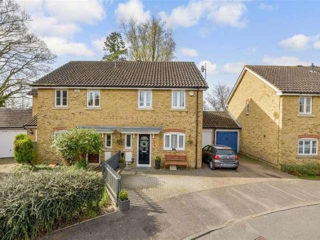 3 bed house for sale
