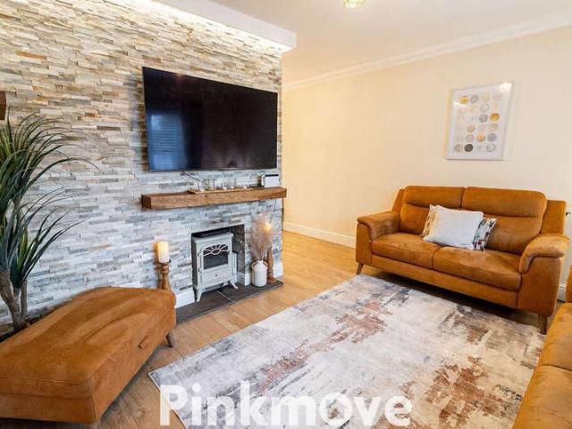 3 bed house for sale