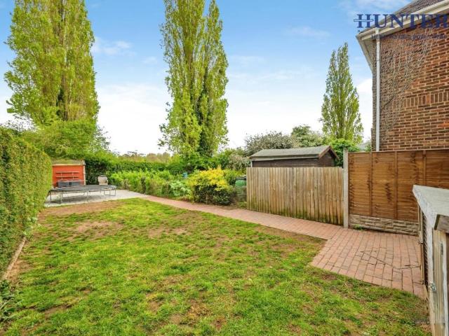 3 bed house for sale
