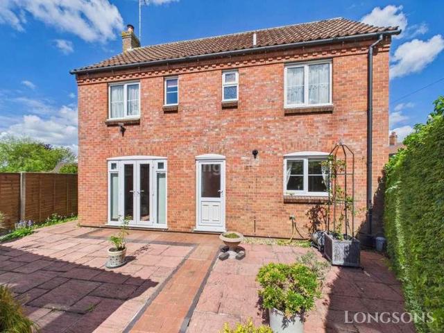 3 bed house for sale