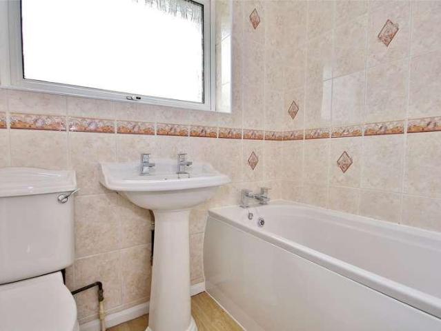 3 bed house for sale