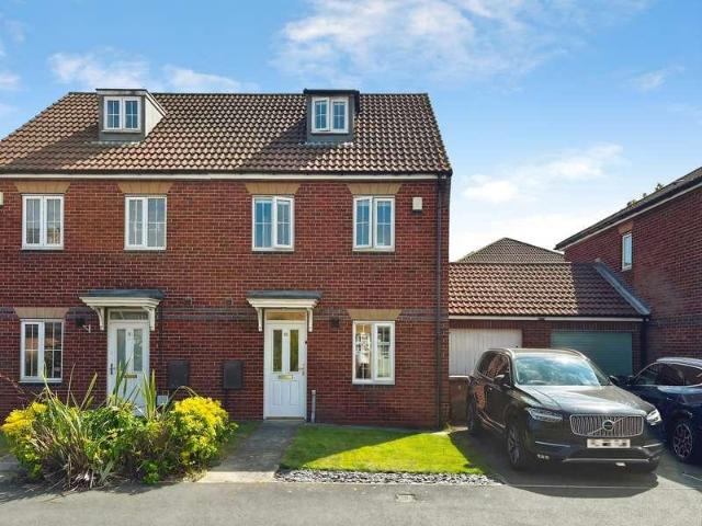 3 bed house for sale