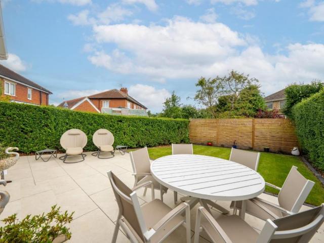 3 bed house for sale