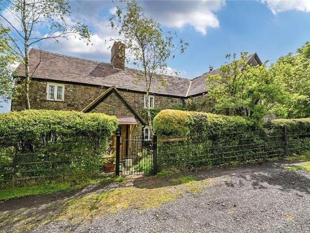 3 bed house for sale