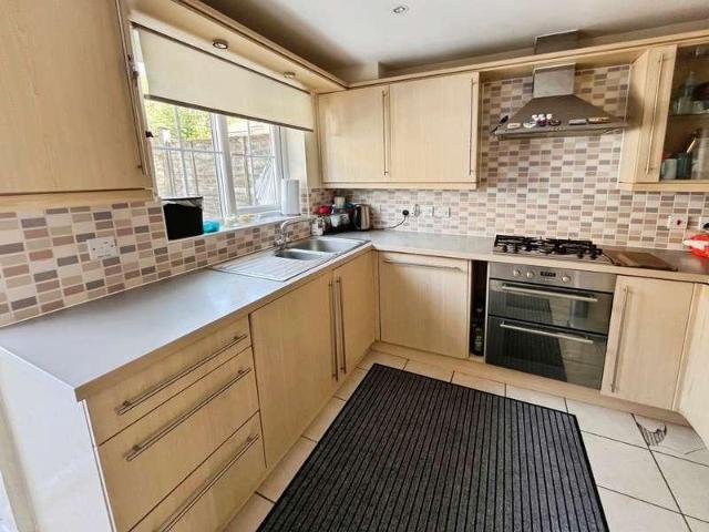 3 bed house for sale