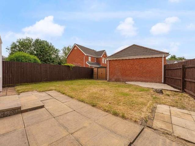 3 bed house for sale