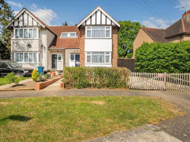 3 bed house for sale