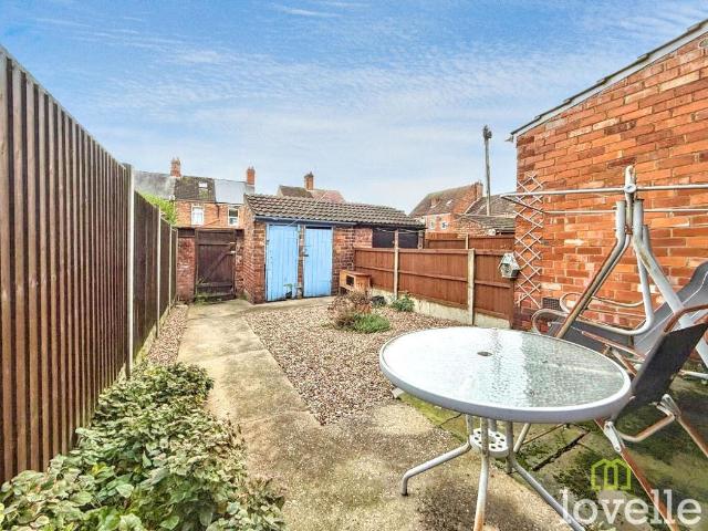 3 bed house for sale
