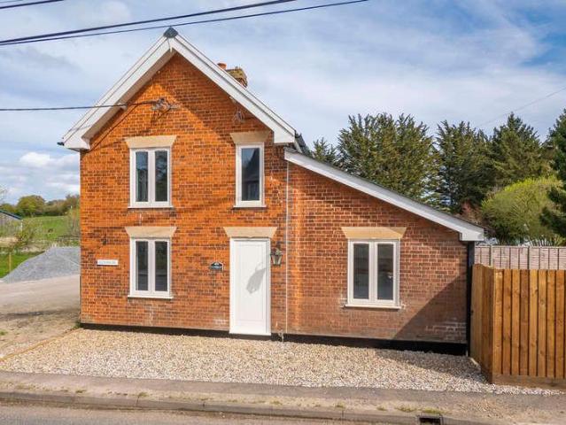 3 bed house for sale
