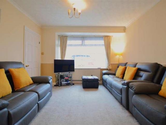3 bed house for sale