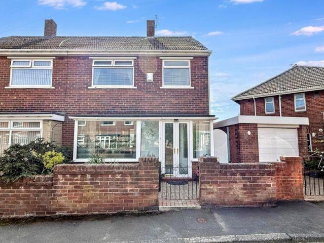 3 bed house for sale