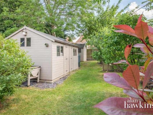 3 bed house for sale