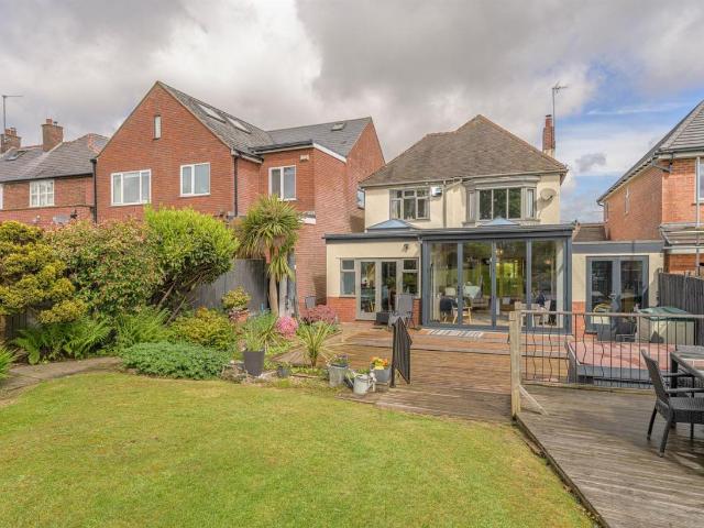 3 bed house for sale