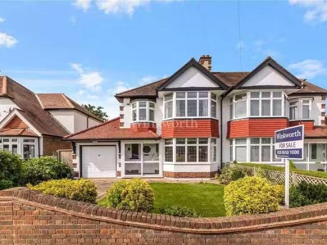3 bed house for sale in Village Way, BR3, Beckenham