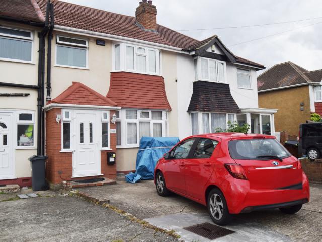 3 bed house for rent