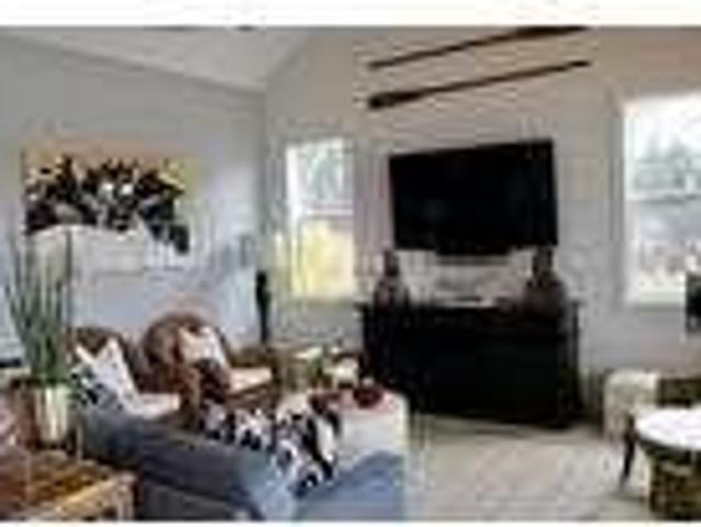 3 bed house in Pipe Creek Lake