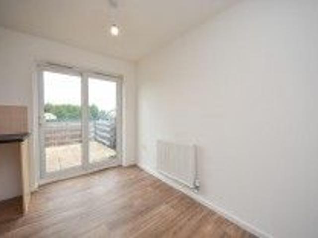 3 bed House Mews for Rent