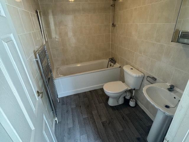 3 Bed House Russell Street Luton LU1 Eco Lets