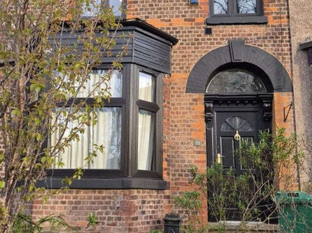 3 Bed, Houseshare in Crumpsall