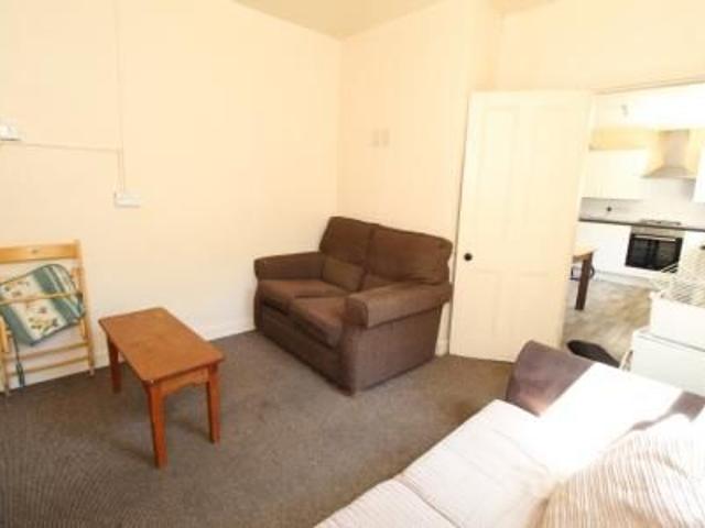 3 BED Kimbolton Avenue, Lenton, Nottingham, NG7