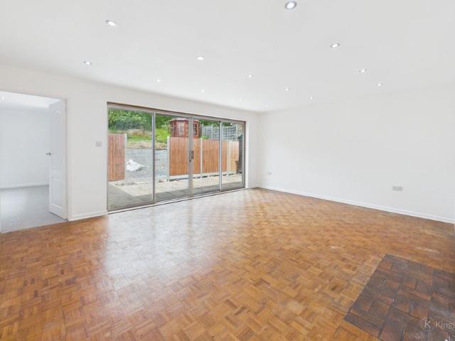 3 bed link detached bungalow to rent in Marlow Bottom, Marlow, Buckinghamshire, SL7 3PZ