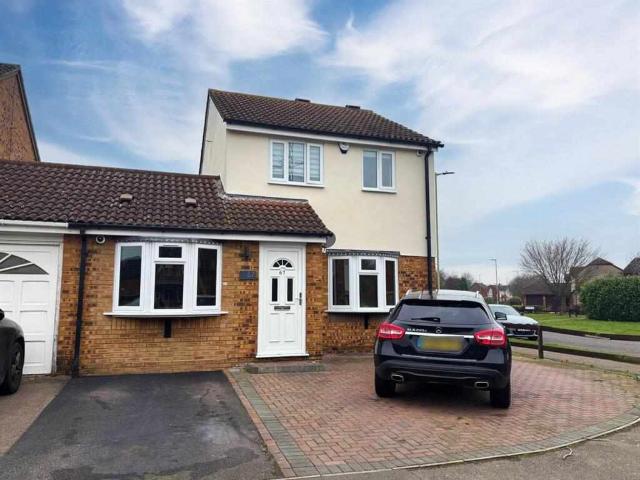 3 Bed, Link Detached House, Benedictine Gate, Waltham Cross, EN8 [INVESTMENT PROPERTY]