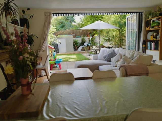 3 Bed Maisonette, Maskelyne Close, SW11