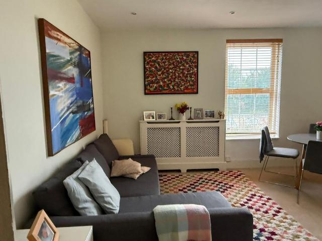 3 Bed Maisonette, North Worple Way, SW14