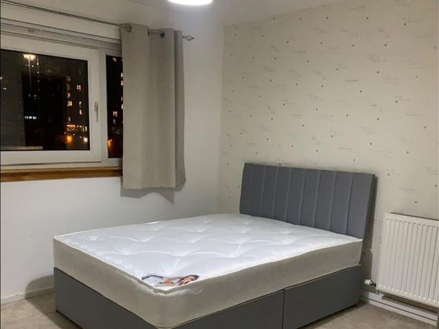 3 Bed Maisonette, Braid Square, G4