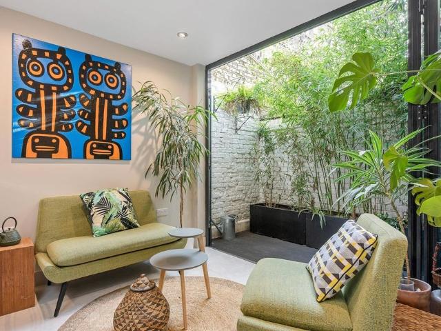 3 Bed Maisonette, East Tenter Street, E1