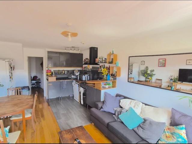 3 Bed Maisonette, Staveley Close, E9