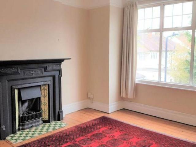 3 bed Maisonette To Let