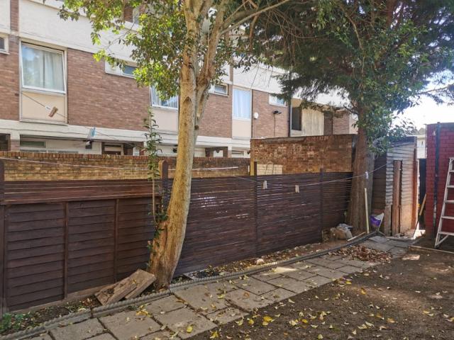 3 Bed Masonite in Clapham North