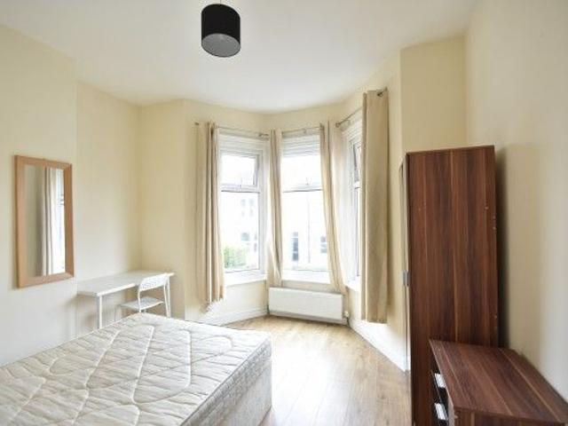 3 Bed Meldon Terrace, Heaton