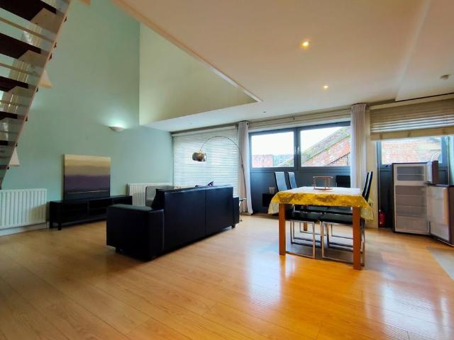 3 Bed Penthouse, Dumbarton Road, G11
