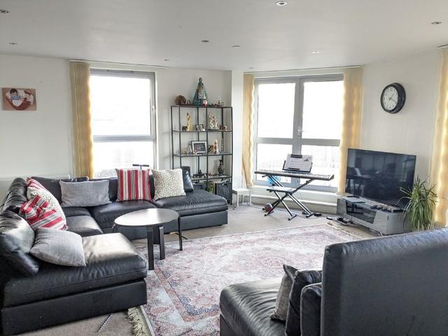 3 Bed Penthouse, Marsh Street, BS1
