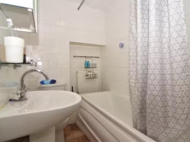 3 bed property to rent in Royal College Street, NW1, London