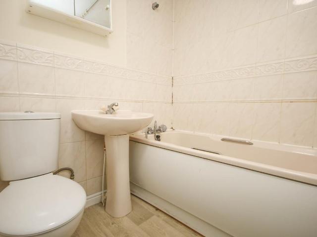 3 bed property for sale
