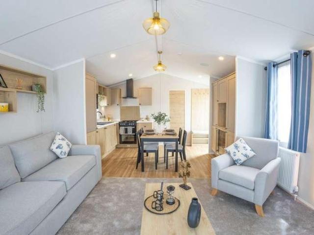 3 bed property for sale