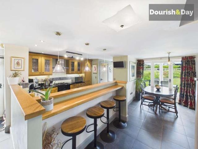 3 bed property for sale