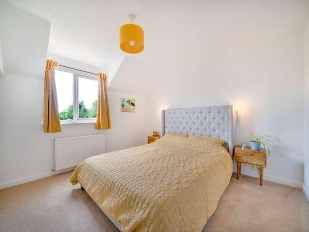 3 bed property for sale