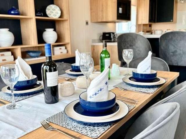 3 bed property for sale
