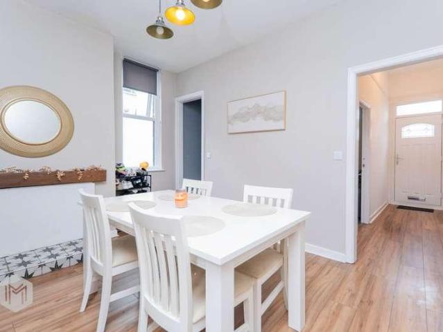 3 bed property for sale